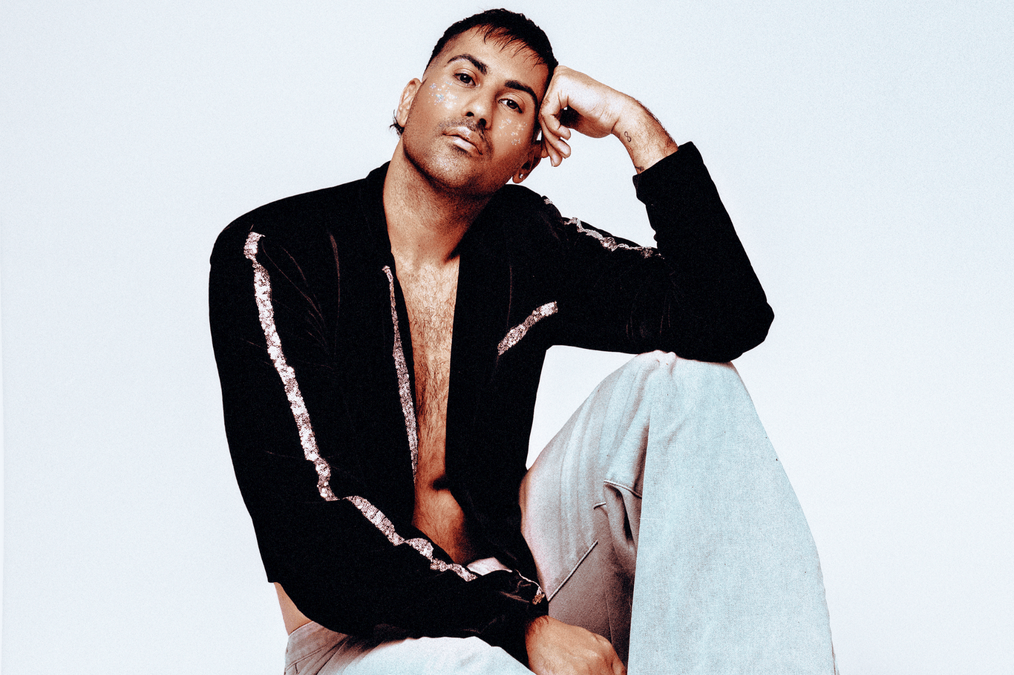 Antonio Liranzo’s “Stardust” Shines with Cosmic Emotion and Dance-Floor Energy